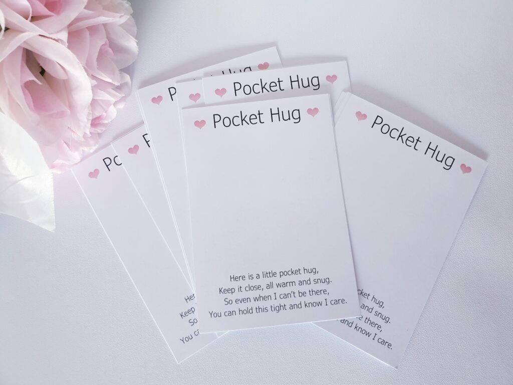 Premade pocket hug cards 20pc medium size